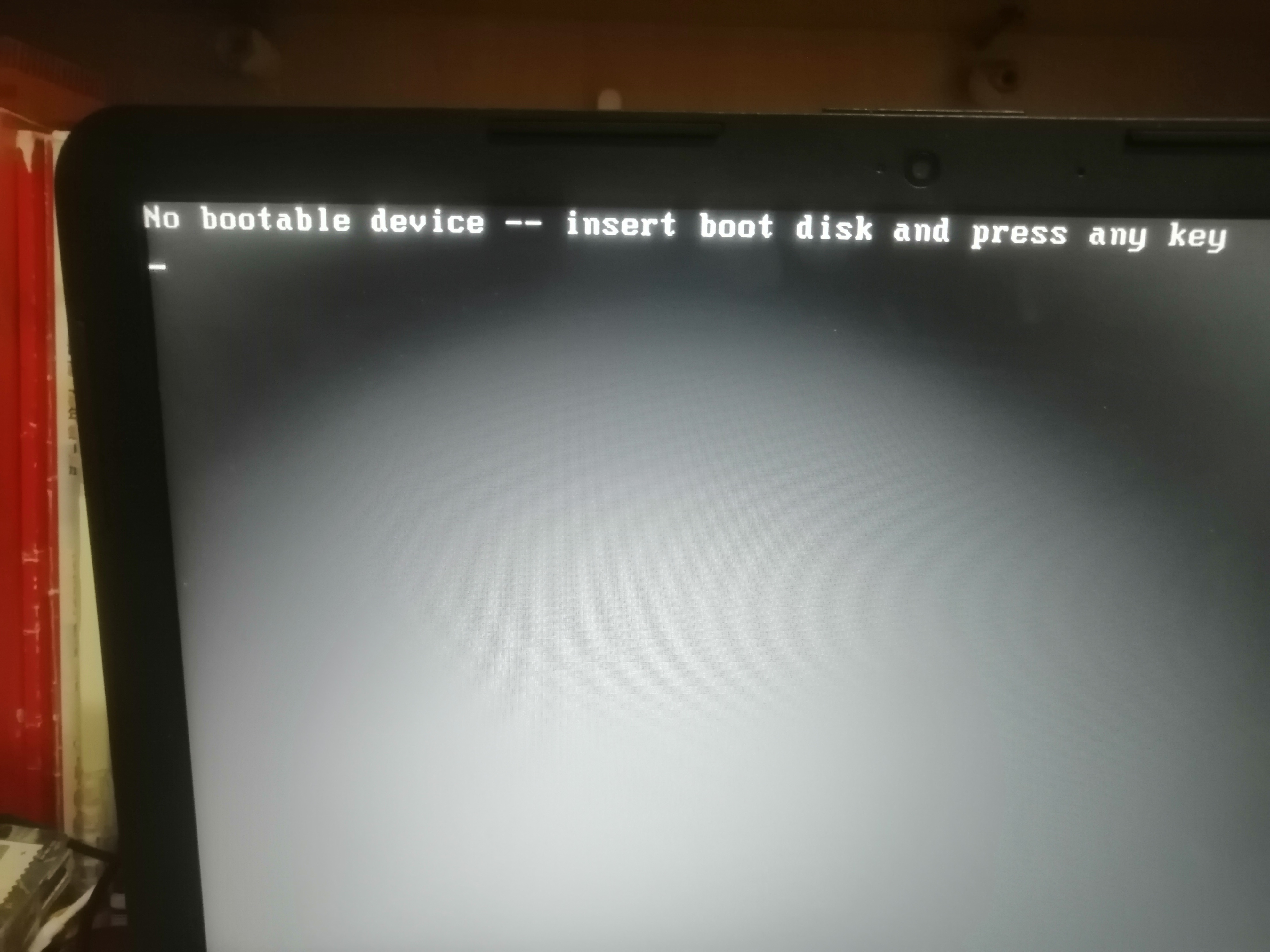 开机提示No bootadle device -- insert boot disk and pre... - 惠普支持社区 - 1320114