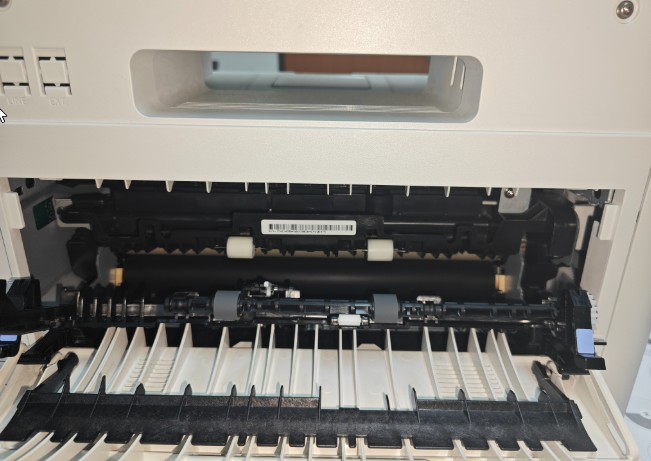 【使用指南】Laser 301&303&30330&323&32330 如何取卡纸 - 惠普支持社区 - 1361331